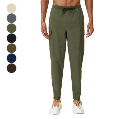 Outdoor Workout Clothes for Men - Activewear - by Mint Lemon | Pietra